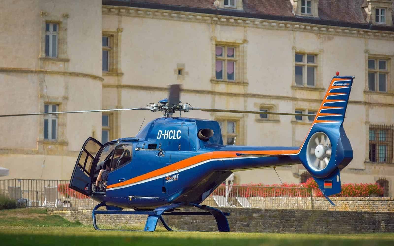 Rent a Helicopter for an exceptional lunch - AEROAFFAIRES