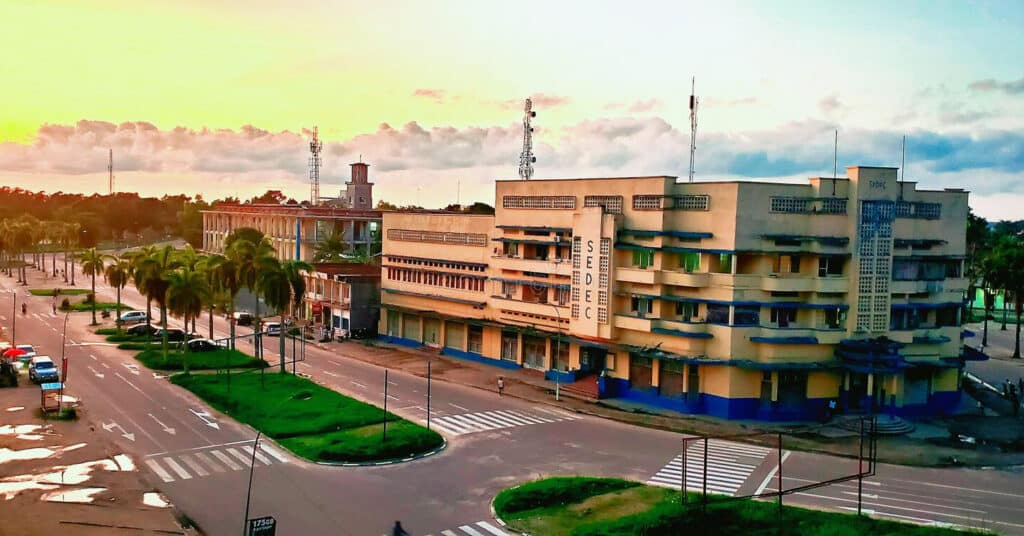 Private jet and helicopter rental in Kisangani Simisini - AEROAFFAIRES